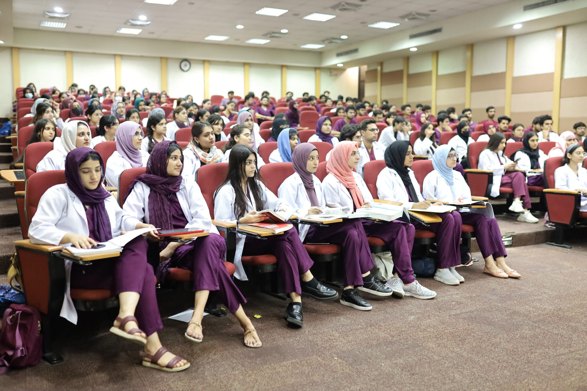 Lecture Halls – Shalamar Medical and Dental College